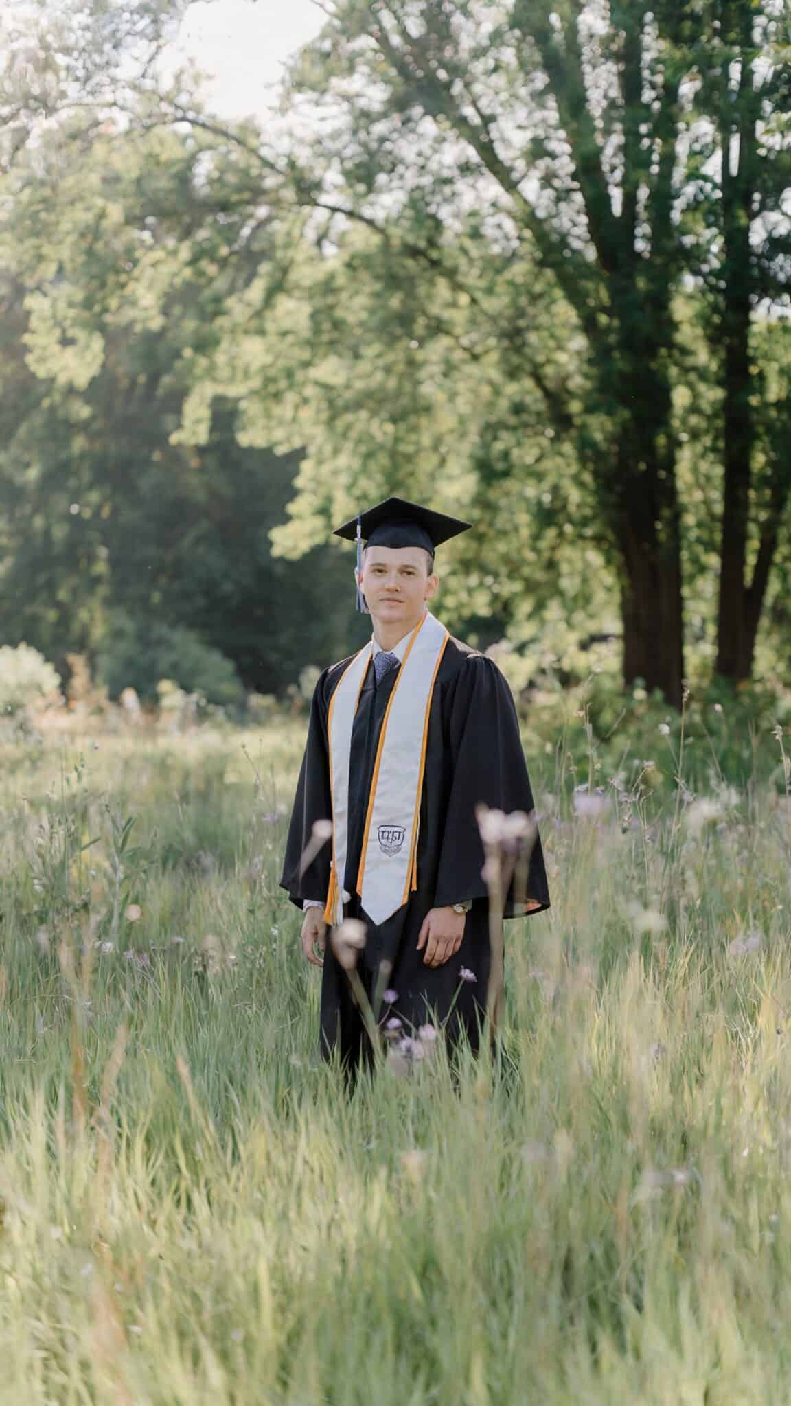 Best Graduation Shoot Ideas - 2025